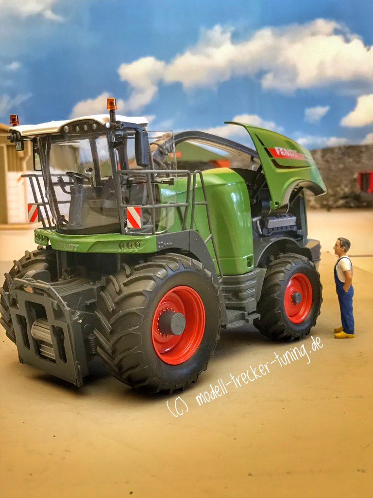 1:32 Bildergalerie – Modell-Trecker-Tuning.de